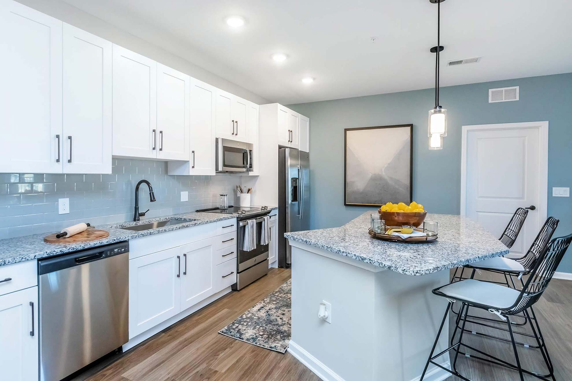 Door Styles / Finishes – Heron Stone